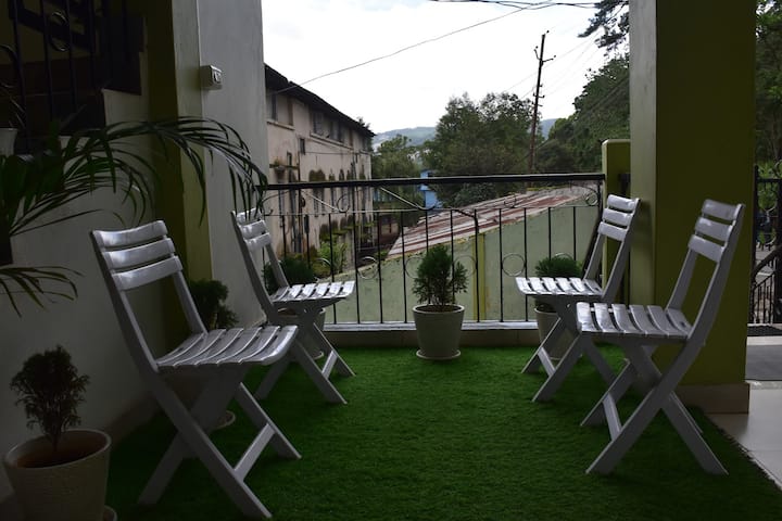 Highly-rated Meghalaya Getaway - Shillong