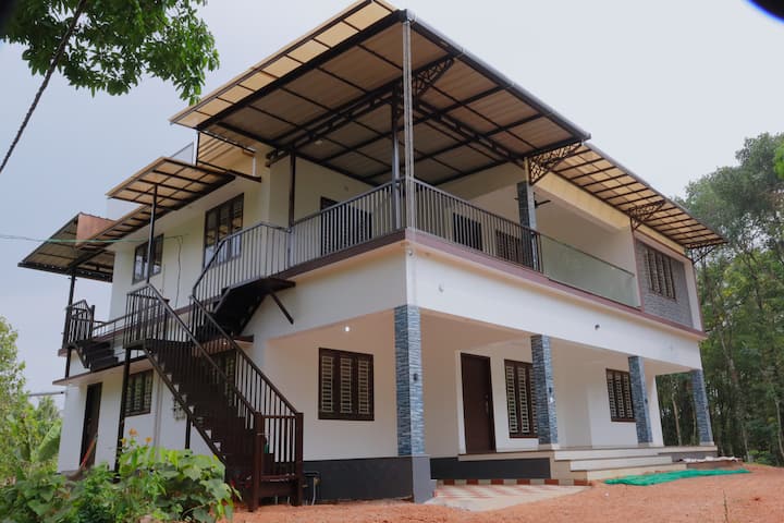 Mavilayil Lijis - Adoor