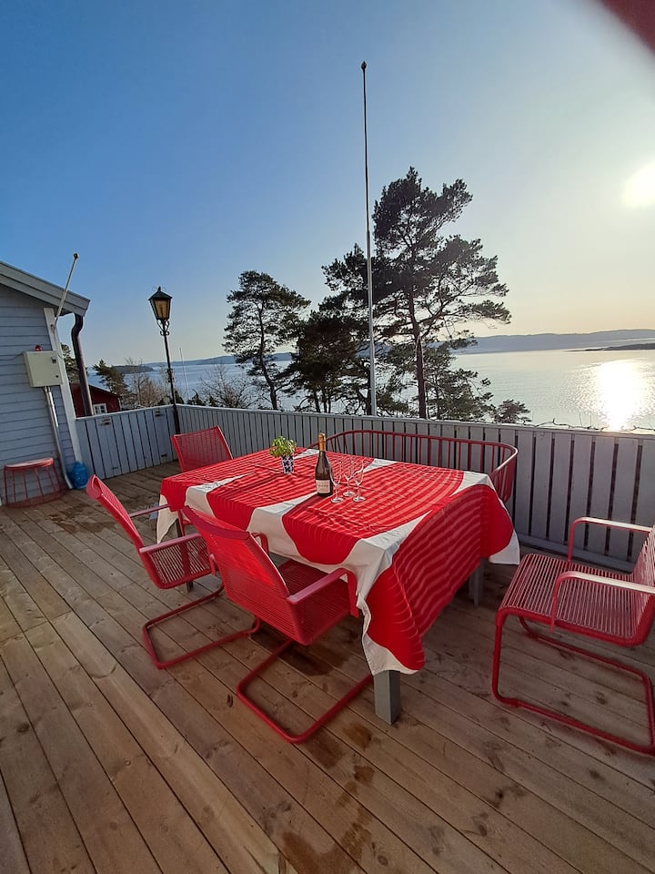 Mysig Stuga 75m Från Havet Med Spabad - Uddevalla