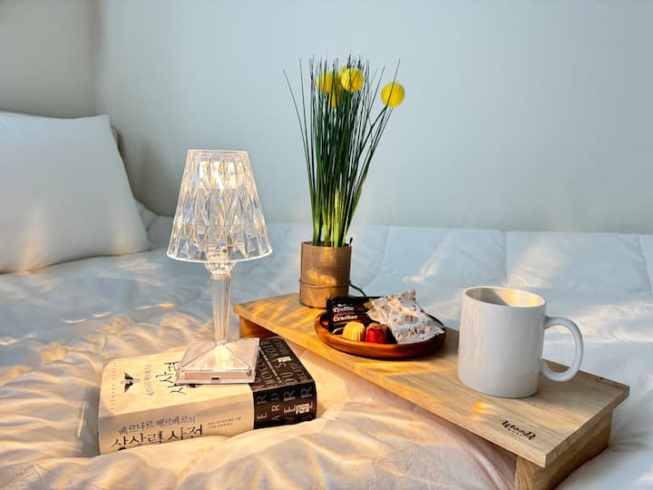 머무르는 장소로(Jangso-ro Stay)
애월읍 독채 숙소/한라산 중산간 조용한펜션/ - South Korea