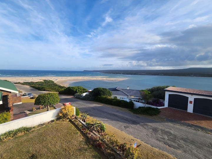 Komma-in: The Best Views Of The River And The Sea. - Witsand