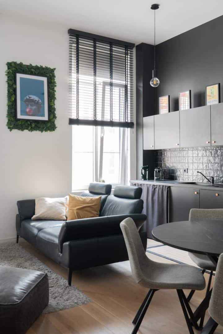 Modern Apartment With Sunset Terrace&city Location - 안트베르펜