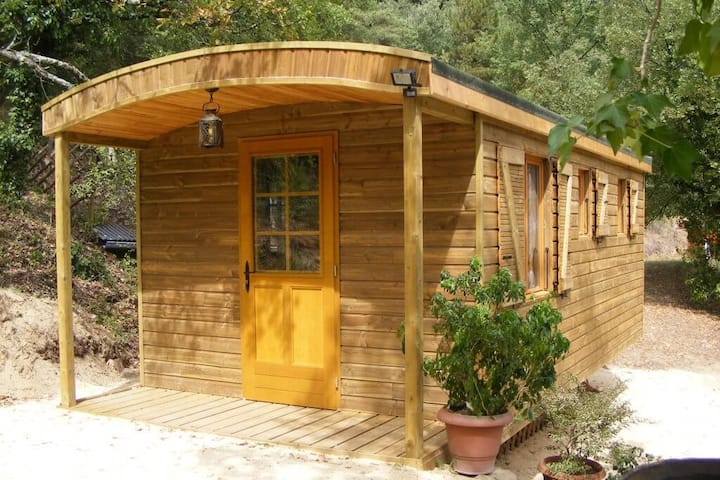 Roulotte Atypique Au Cœur D’un Domaine Nature. - Saint-Lattier