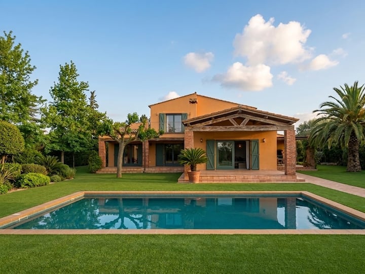 Peralada Pearl - Figueres