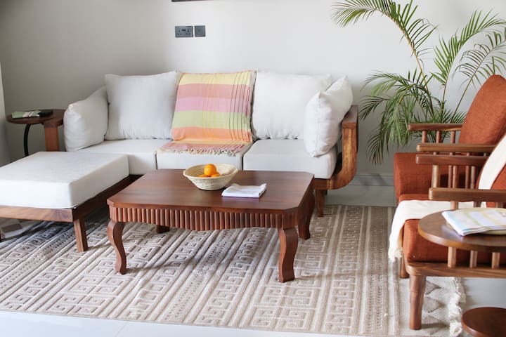 Safe, Reliable Kampala Stay. Generator. Easyaccess - Uganda