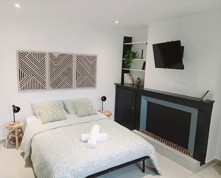 Parenthèse Au Cœur D'auxerre Avec Tv Smart Et Wifi - Auxerre