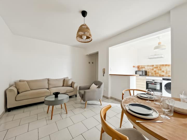Appartement 2 Chambres Avec Une Vue Dégagée - Graveson