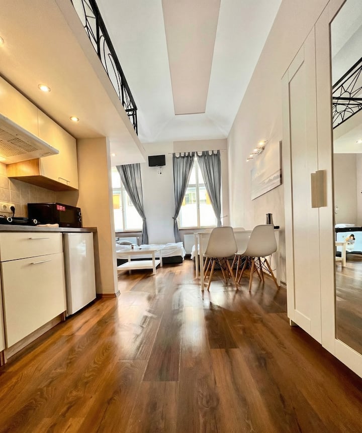 Casa 73- Room N.8 - Prague