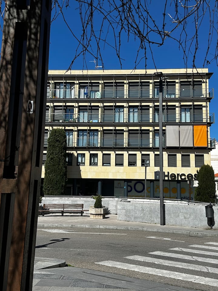 At Home Santo Domingo 1d - Guadalajara, Spain