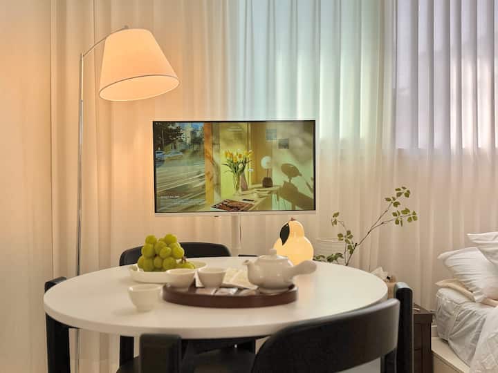 [Poem Stay]서울역  | 공항철도 | 홍대, 명동, 이태원 10분이내 - Myeong-dong