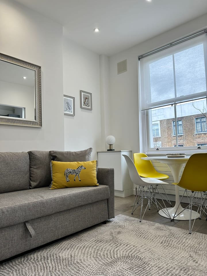Bright Renovated Flat Off Portobello, Notting Hill - London Paddington Station