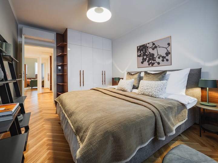 Quiet Designer Apartment In City Center - Prága