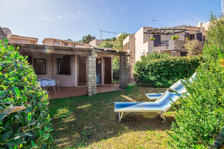 Guesthost - Il Poggio Nest With Garden And Parking - Порто-Черво