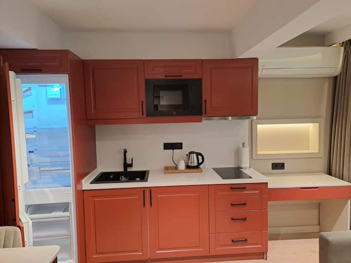 Nobel Suites | Prime Location Modern Flat Red - Istambul