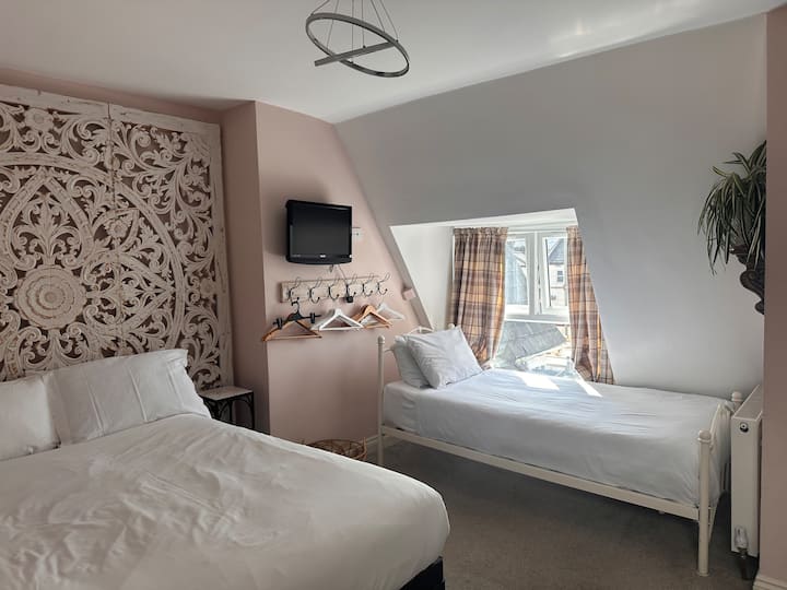 Large Room Sleeps 5 Just A 4 Minute Walk To Beach - Sandbanks