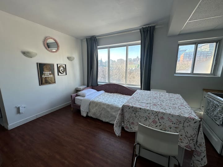 1 Bdr@central Of Dt, Walk To 2 Metros, Concordia - Lasalle