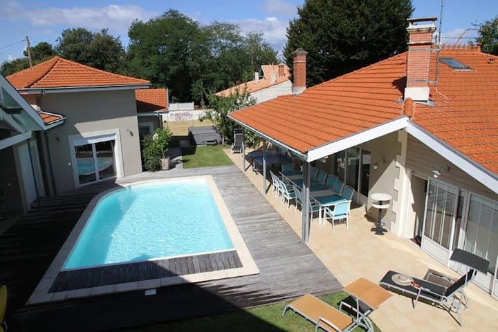 Villa Marie Suzon - Propriété Pour 16 Personnes - Audenge