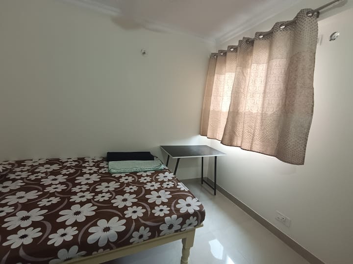 Why To Burn Huge Money For A Simple Stay. - Ranchi