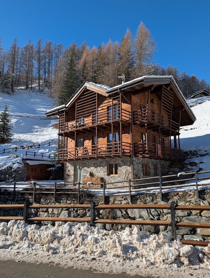 Appartamento In Villa A Saint Jacques - Champoluc