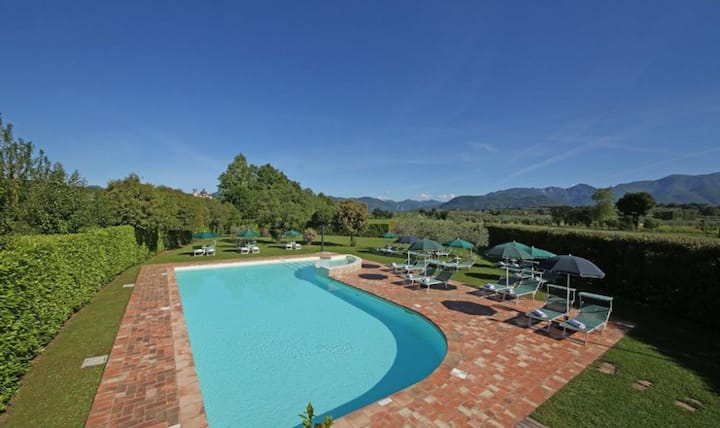 La Romantica Pool & Garden House - Salò