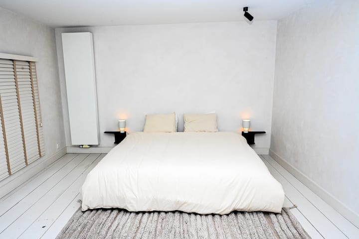 Stylish Duplex In Antwerp Historic Center - Antwerpen