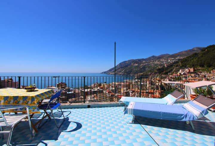 Hiking Lovers • 185 Steps To Climb • Stunning View - Ravello
