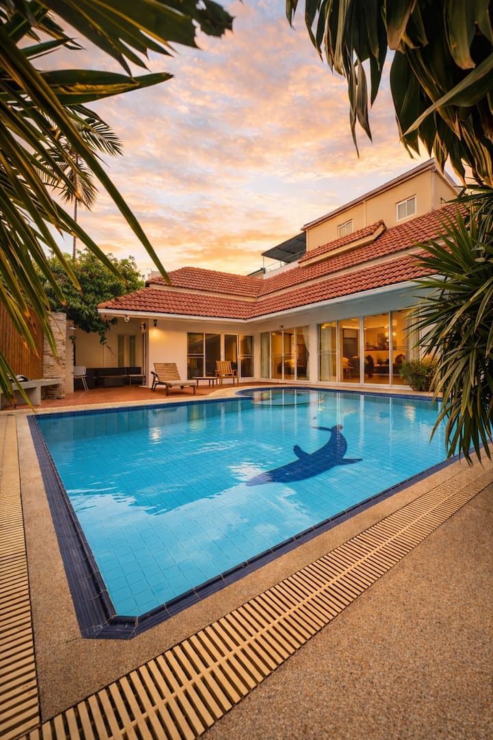 Tropical Private Pool Villa 2 - Pattaya