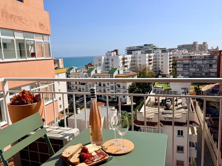 Sea View Terrace · Pool · Central Torremolinos - Torremolinos