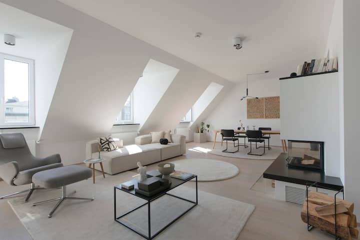 In The Very Heart Of Munich, Chimney, Open Kitchen - Munich