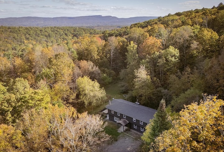 5 Springs Home In The Woods - New Paltz, NY