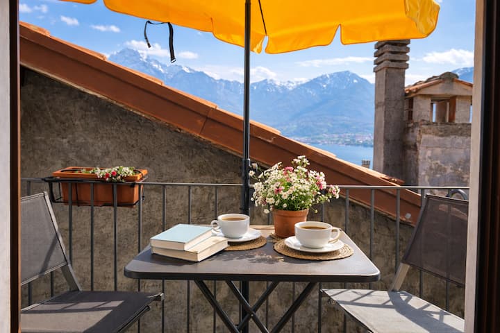 Piccolo Gioiello Sul Lago Di Como Con Vista - Domaso