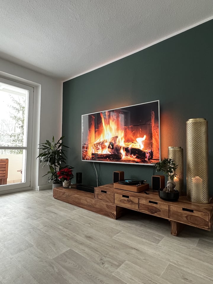 Stilvolle & Gemütliche 3-zimmer-wohnung Mit Balkon - Eberswalde