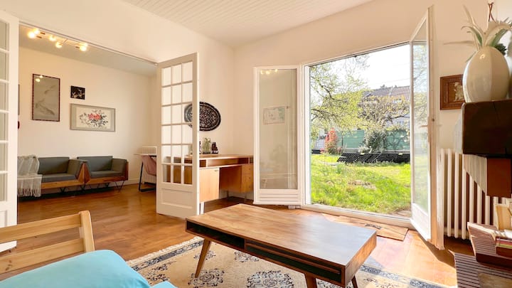 Maison Indépendante, Grand Jardin Parking Privé - Chelles