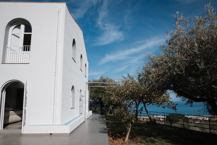 Villa Tina: Relax Tra Mare E Natura - Patti