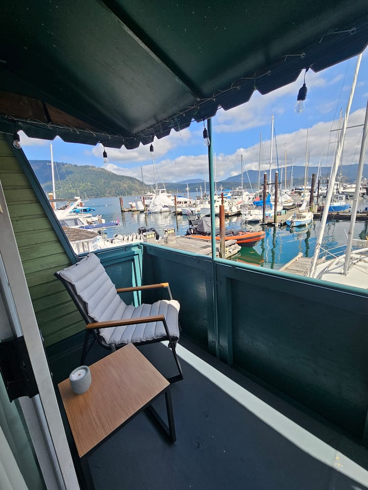 The Salish Sea Float Home - Duncan