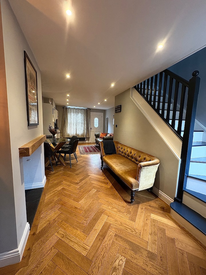 Central 2 Br House • Pets Allowed • Free Parking - Hereford