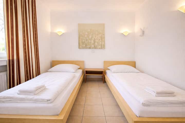 Airport Messe Villa Zimmer - Düsseldorf