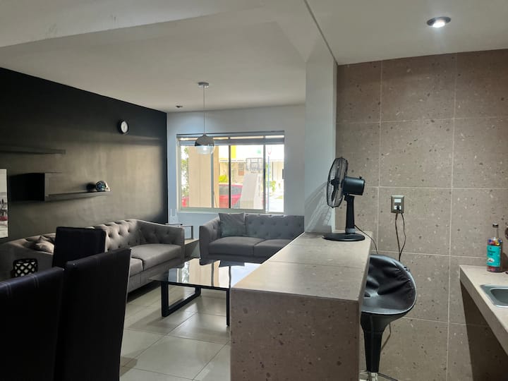 Mi Casa, Su Casa En San Luis Potosí - San Luis Potosí