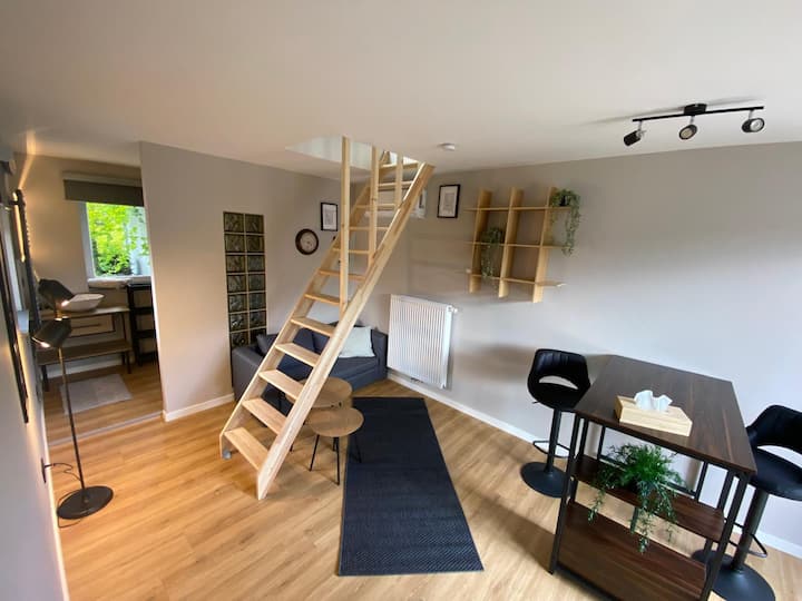 "Relax Lanaken" - Tuinkamer Azalea - Maastricht