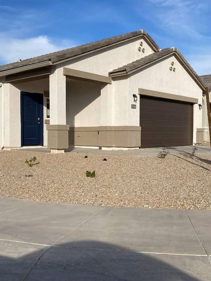 Cozy Chef Owned Desert Oasis In Maricopa - Maricopa, AZ