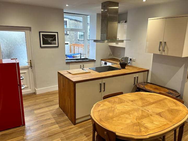 Great Value Cosy Retreat In Lancashire - Burnley
