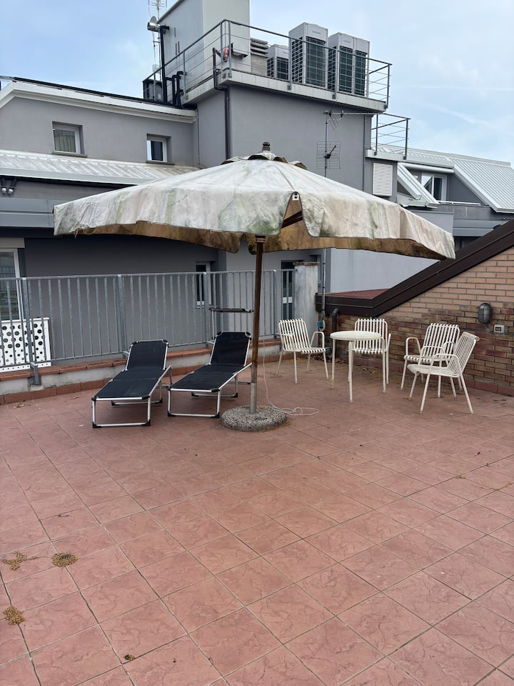 Casa Vacanza Per Famiglie A Pochi Passi Dal Mare - Cesenatico