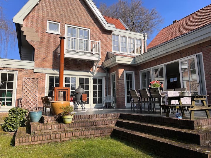 Big Villa Close To Beach Plus Bikes - Heemstede