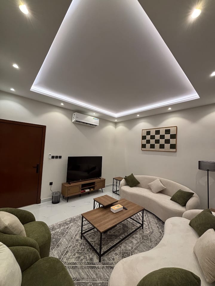 Modern Bloom | 1br Rawdah · R2 - Djeddah