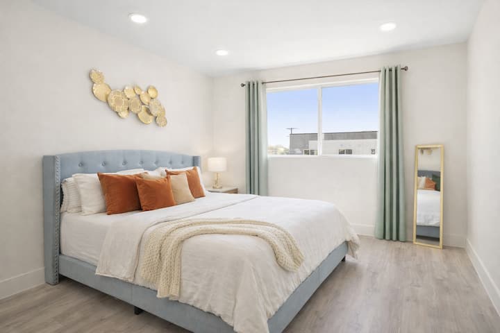 Budget Friendly Option In Dallas! 1br, Sleep 03 - Dallas, TX