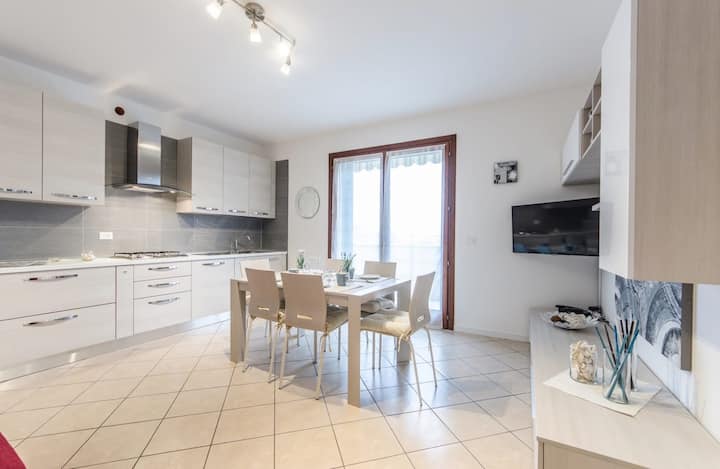 "Villaggio Dei Fiori Le Spighe With Beach Place - Caorle