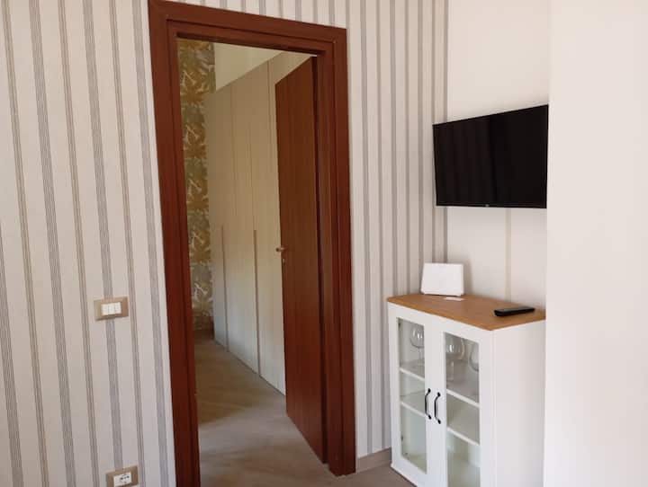 Bilocale Ciampino+roma In 15 Min+ Wifi+comfort - Marino