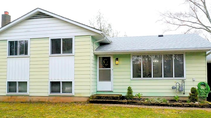 Relaxing 2-bed Country Home | Bruce Trail & Falls - Owen Sound