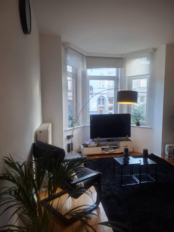 Bel Appartement Dans Quartier Résidentiel Calme - Machelen