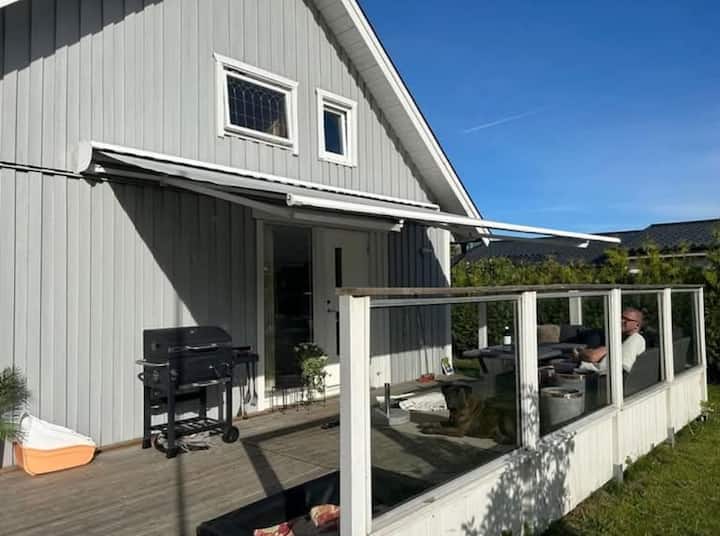 Idyllic Two-storey Home With Fenced Garden - Landskrona